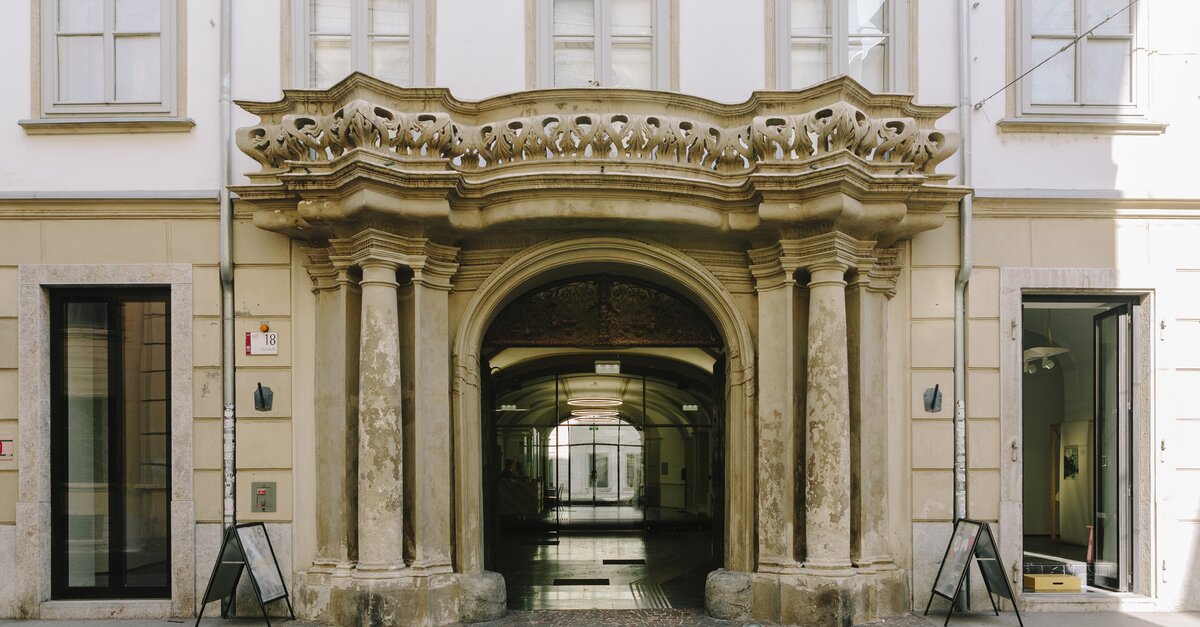 Graz Museum | Sightseeing in Graz